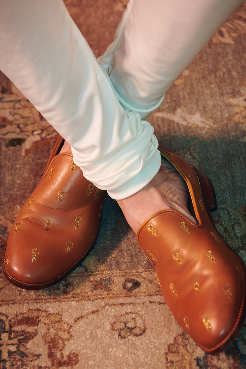 Mens Footwear – Sawan Gandhi Online Store